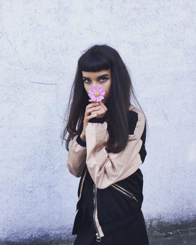 Stream Anna Straker’s Debut EP ‘Serious’ – ColoRising