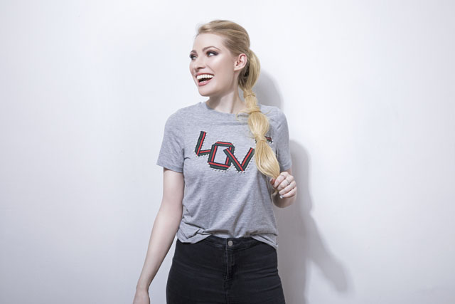 Premiere: Nina Schofield Live Version of ‘Ghost’ – ColoRising